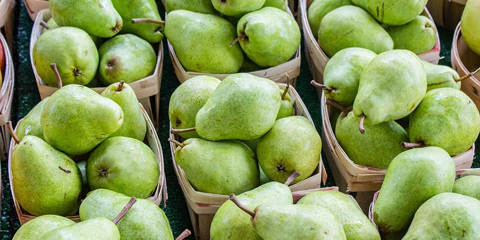 Pears wrapped with prosciutto Recipe | Buy West Eat Best