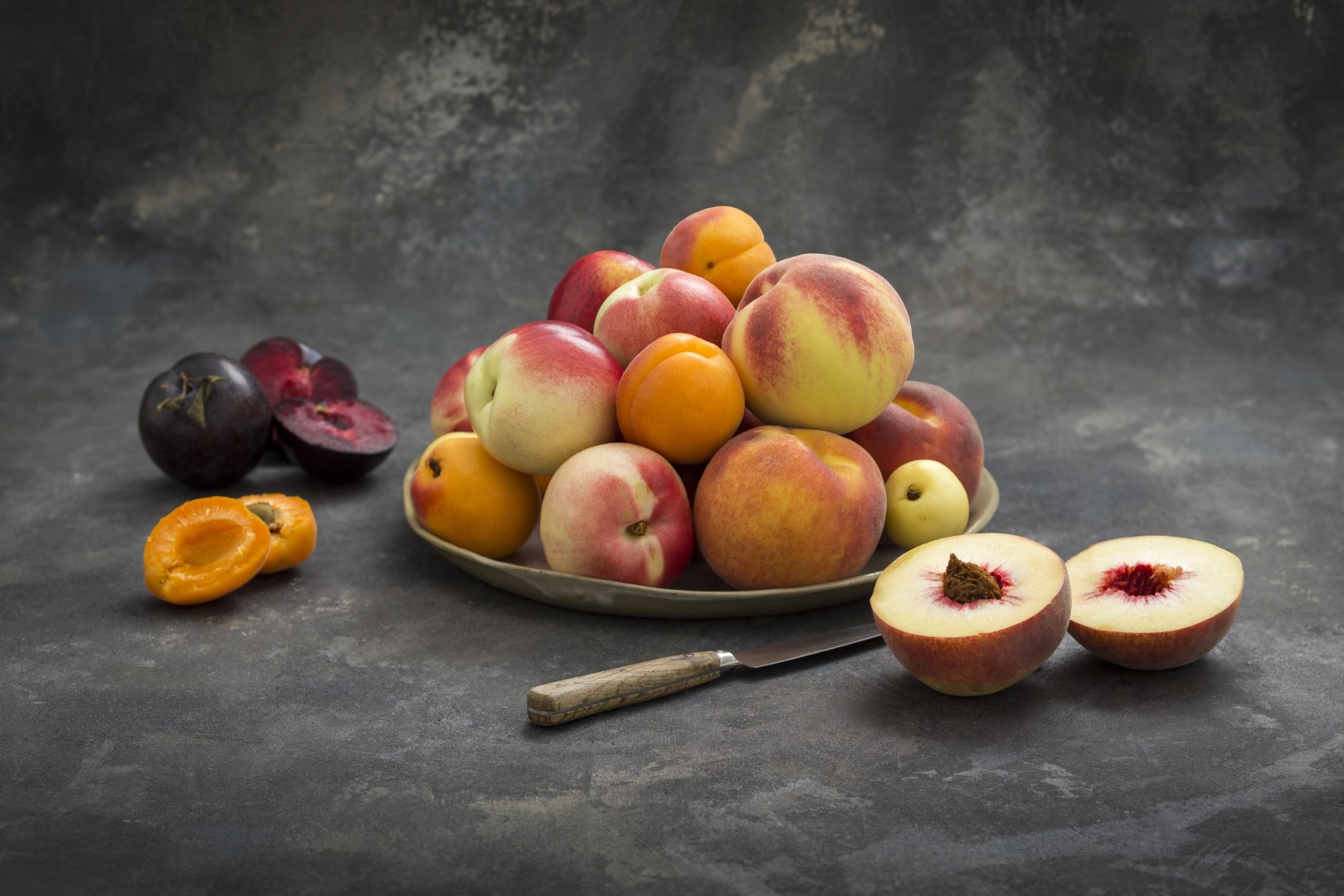 3 Quick Ways Stonefruit Can Be Used | Buy West Eat Best
